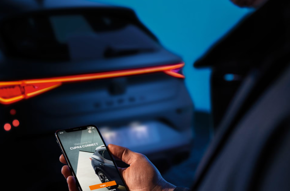 SERVICES EN LIGNE CUPRA CONNECT - CUPRA : Aurillac - Saint Flour