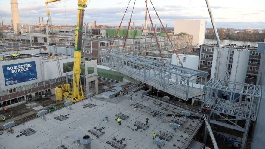 FORD FRANCHIT UNE NOUVELLE ÉTAPE - Ford Montpellier - Ford Valence ...