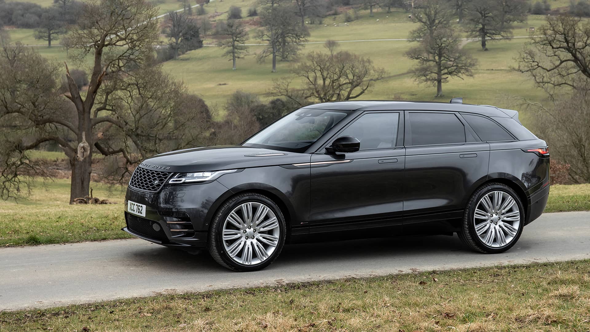 Range Rover Velar 2021 : charismatique, performant, élégant