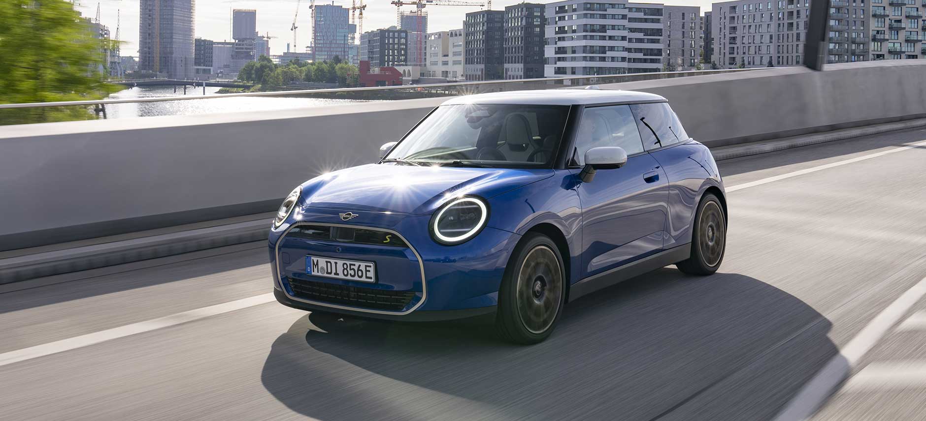 NOUVELLE MINI COOPER ELECTRIC dès de 395€/mois* - MINI Groupe GRIM
